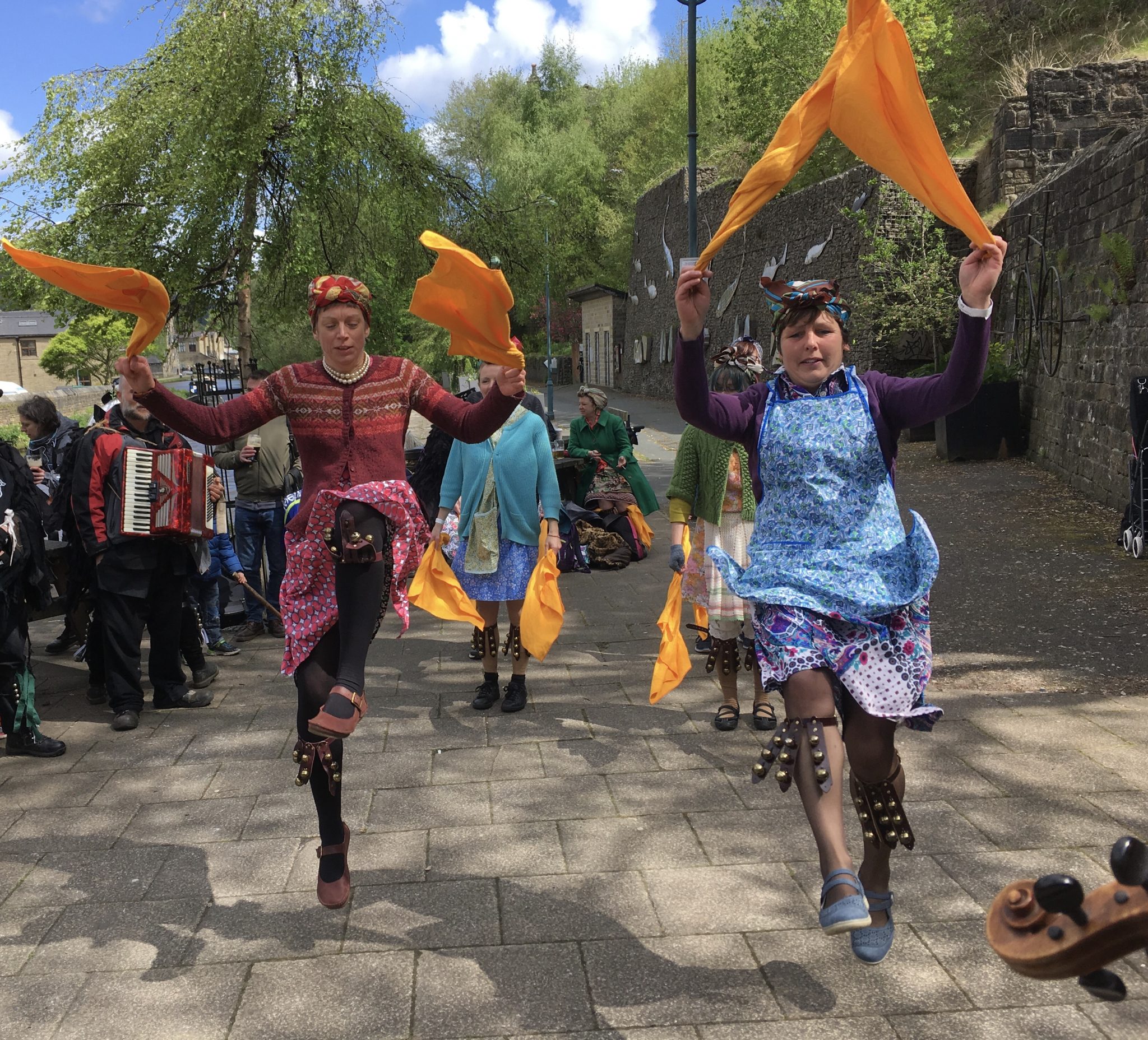 Dance Sides – Todmorden Folk Festival